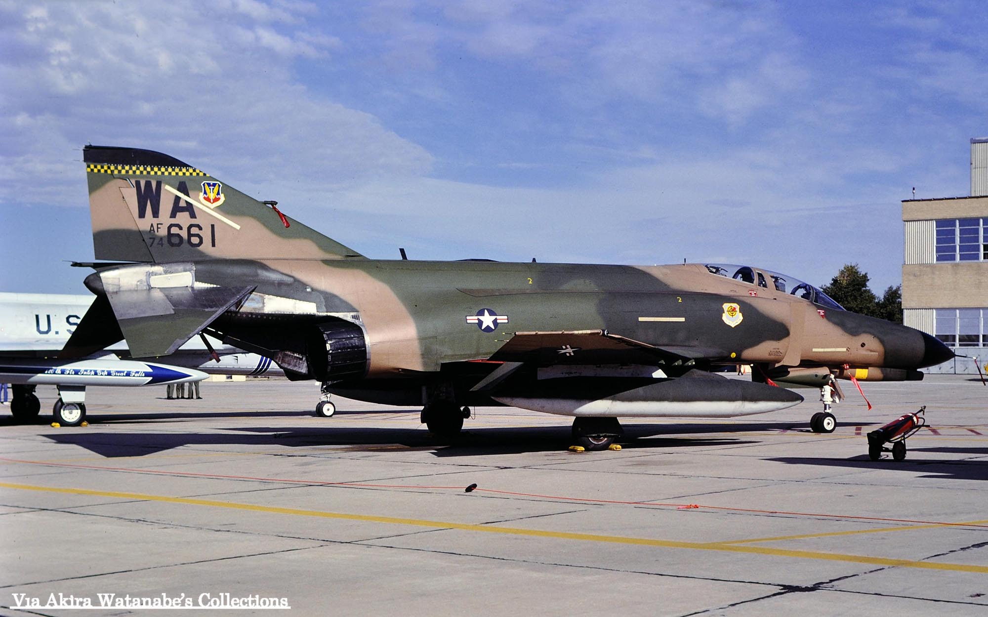 此処のページでは渡辺師匠が集めたスライドコレクションから同航空団のF-4Eの雄姿を並べてみよう。